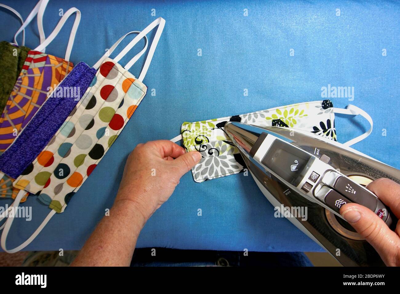 Iron masks hi-res stock photography and images - Alamy