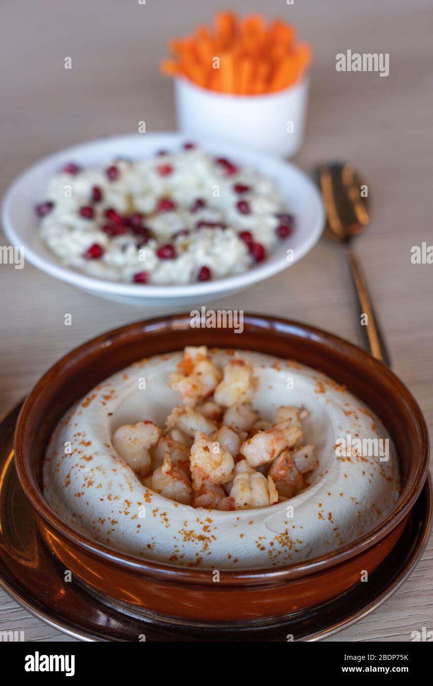 Shrimp fatteh hi-res stock photography and images - Alamy