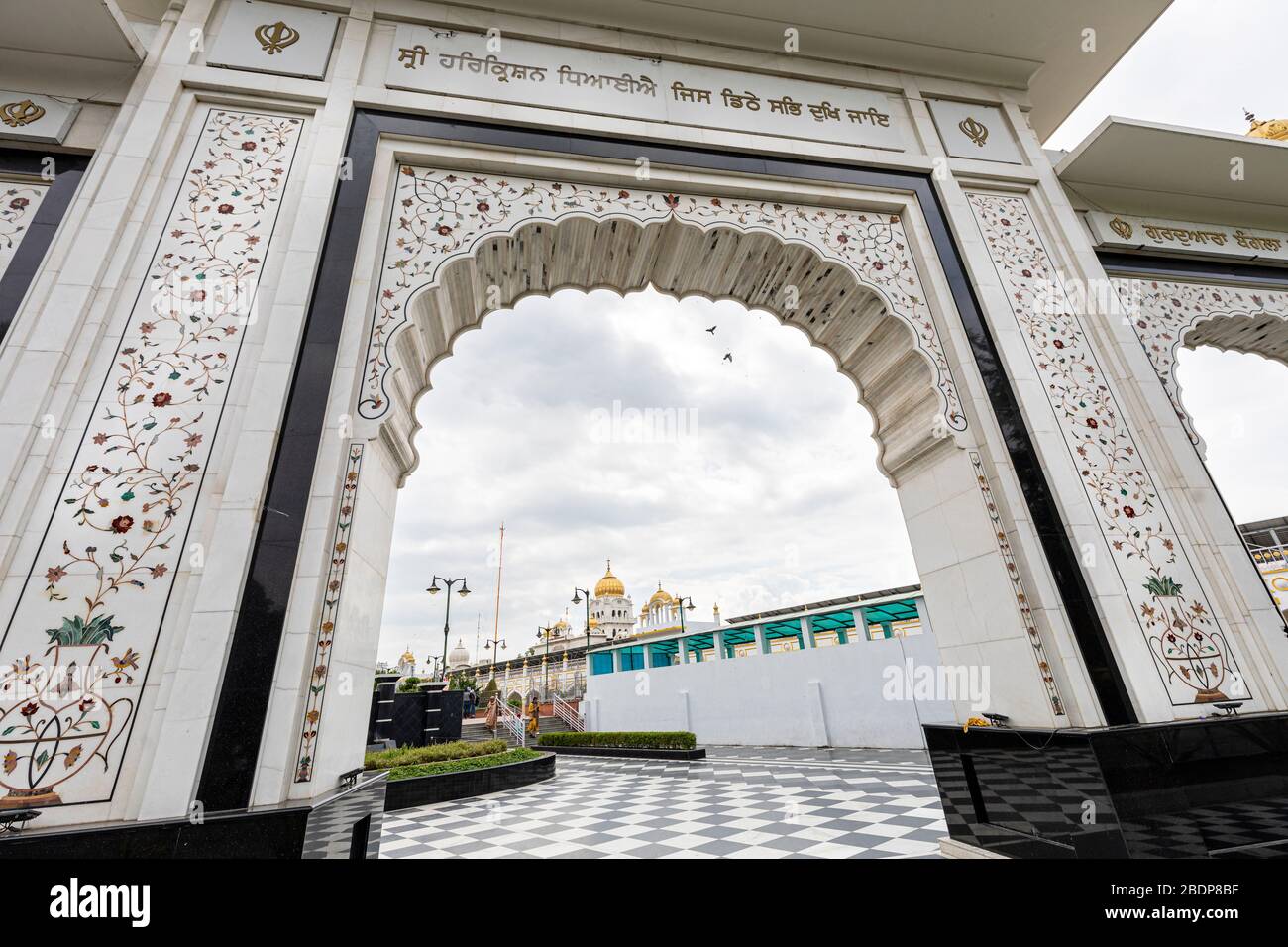 Entrance of the famous Bangla Sahib Gurudwara in New Delhi, India Stock ...
