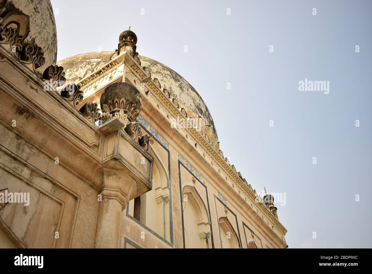 Sultan Quli Qutb Mulk's tomb was built in 1543. Seven Tombs Stock ...