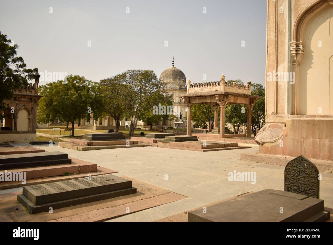 Sultan Quli Qutb Mulk's tomb was built in 1543. Seven Tombs Stock ...