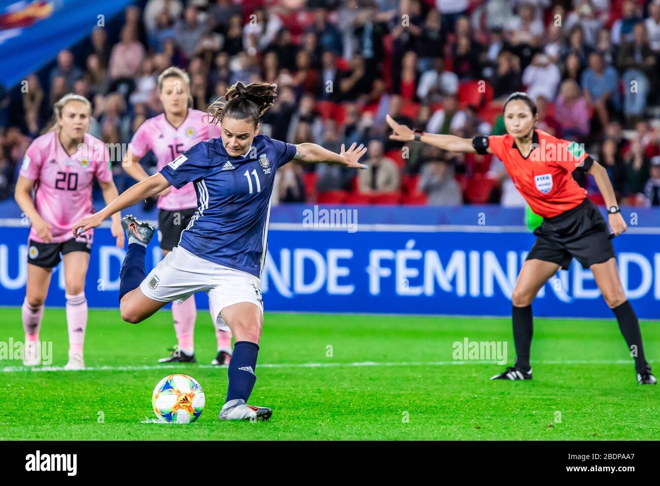 Florencia Bonsegundo ( L) of Argentina in action during the 2019 FIFA ...