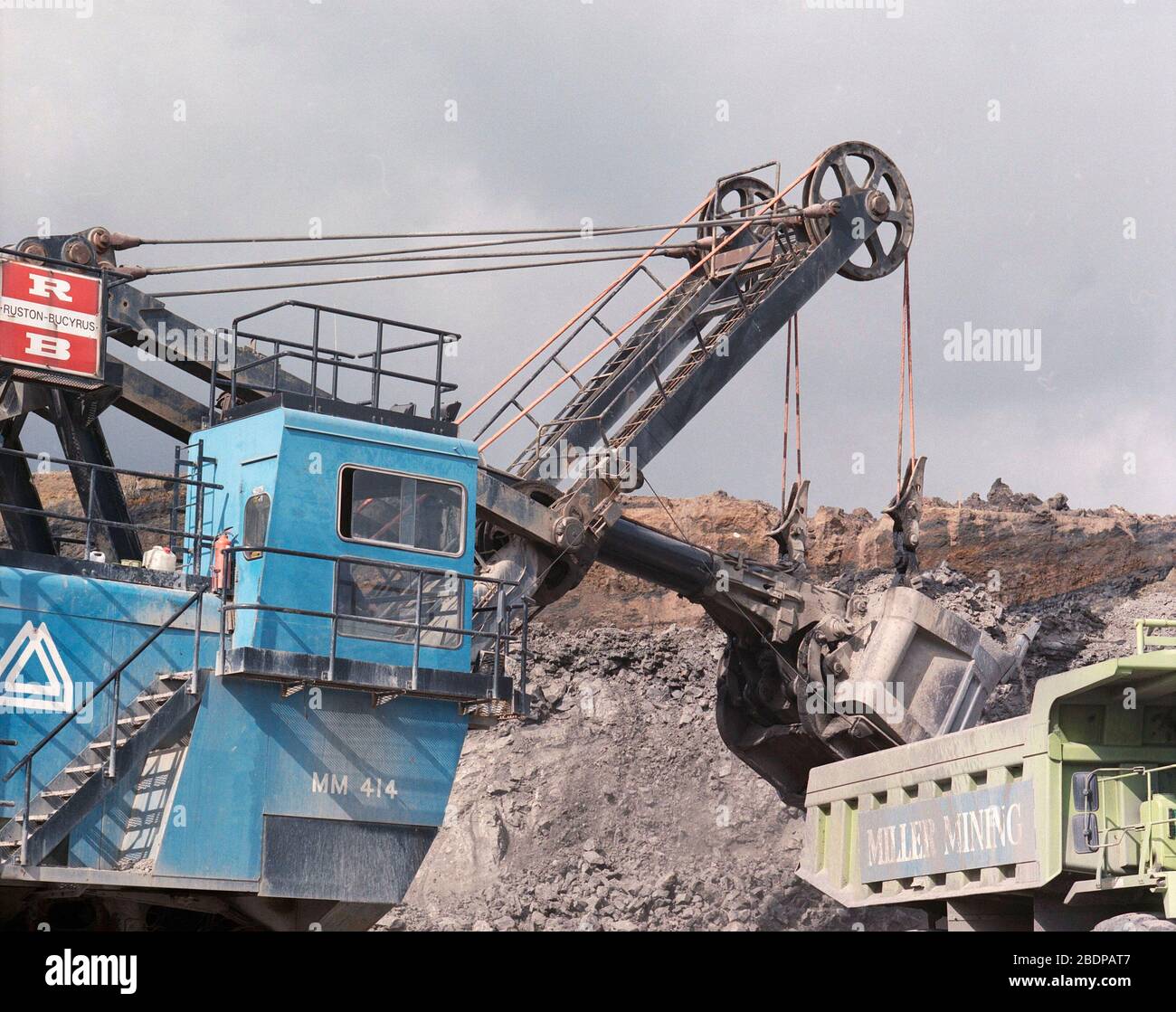 Opencast coal mining site at brownhills hi-res stock photography and ... Opencast coal mining site at brownhills hi-res stock photography and ...