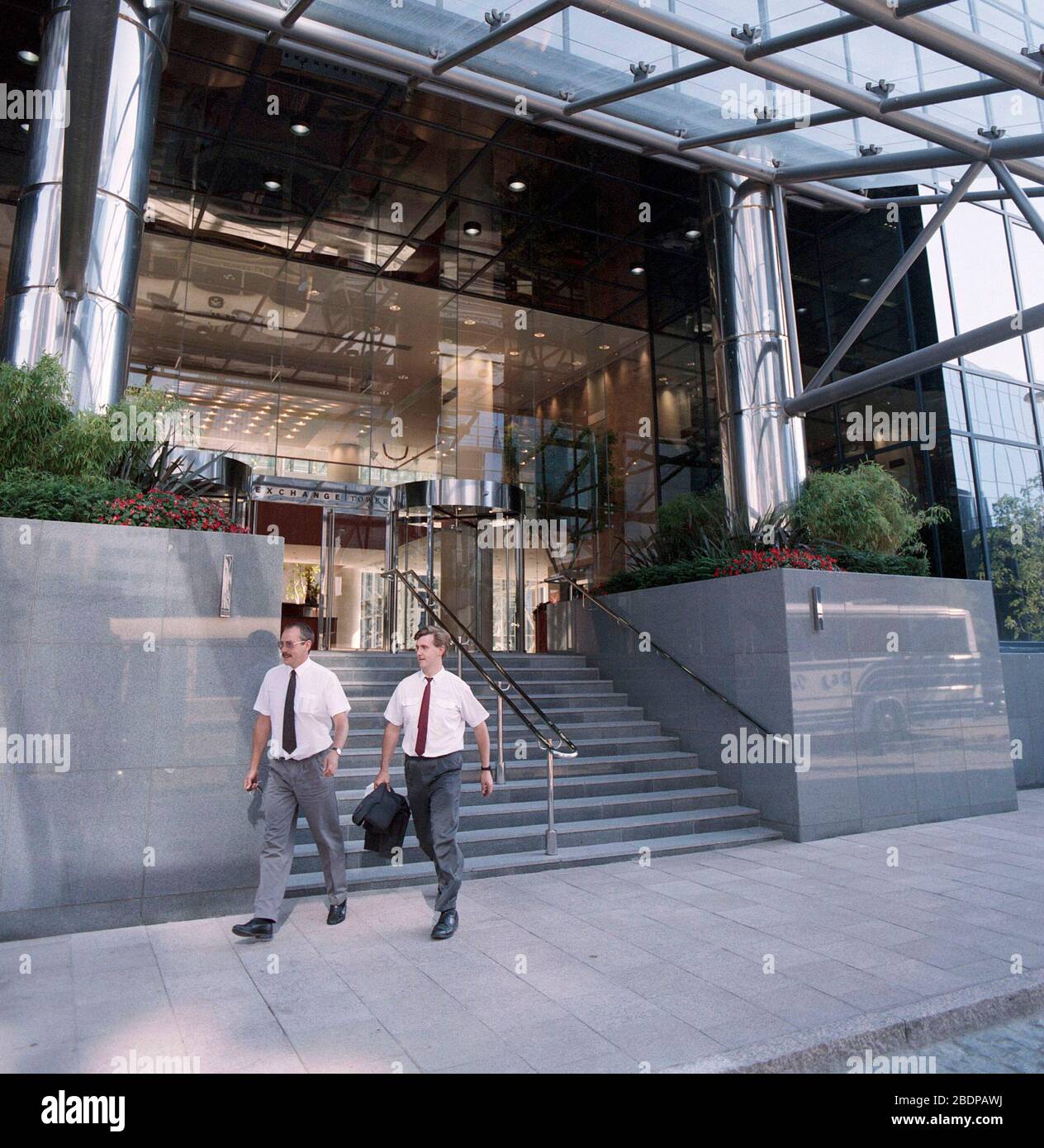 1990, smartly dressed office workers in the city of London, UK Stock ...
