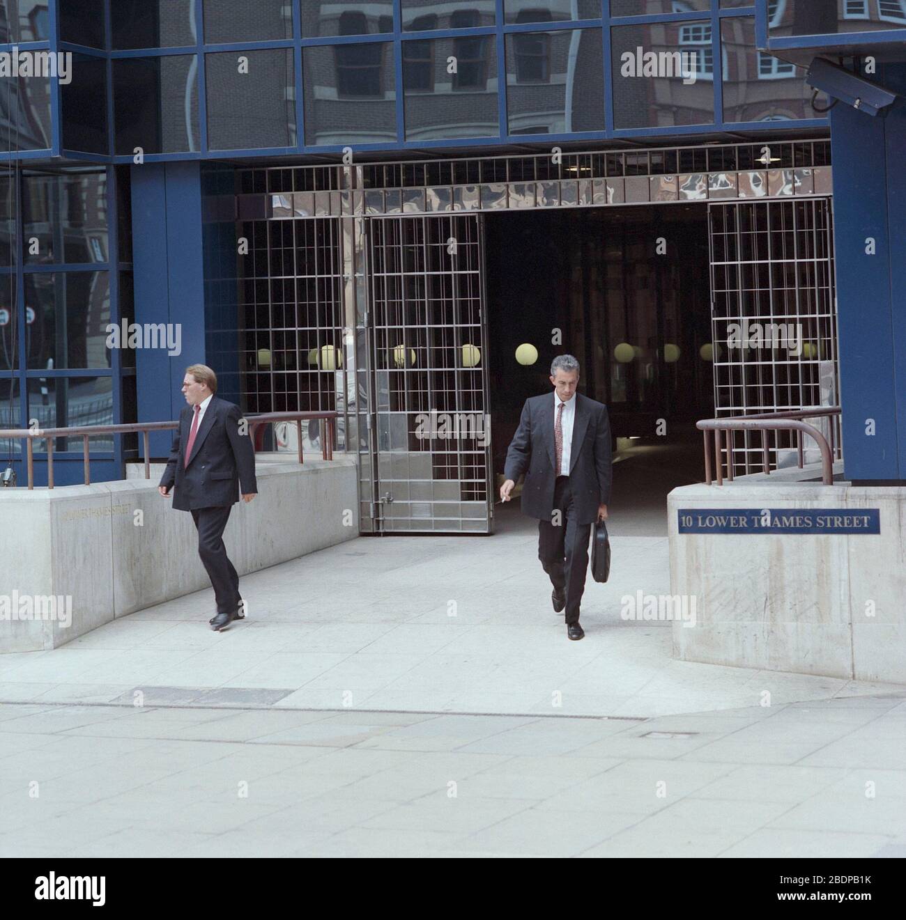 1990, smartly dressed office workers in the city of London, UK Stock ...