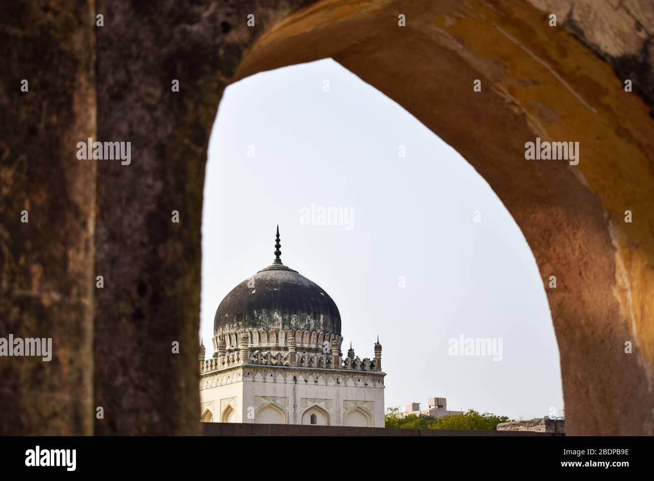 Sultan Quli Qutb Mulk's tomb was built in 1543. Seven Tombs Stock ...