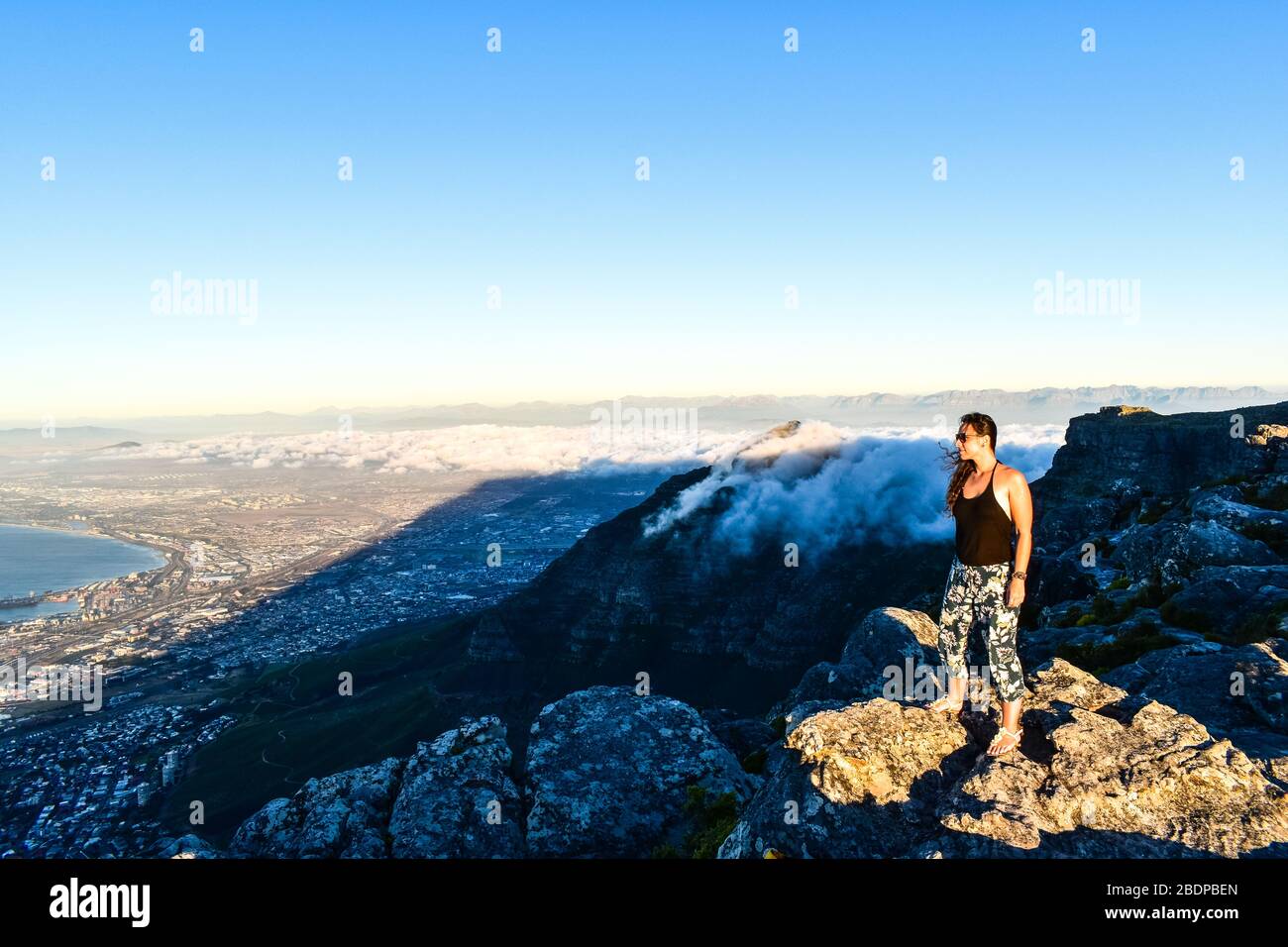 Table mountain on the horizon hi-res stock photography and images - Alamy