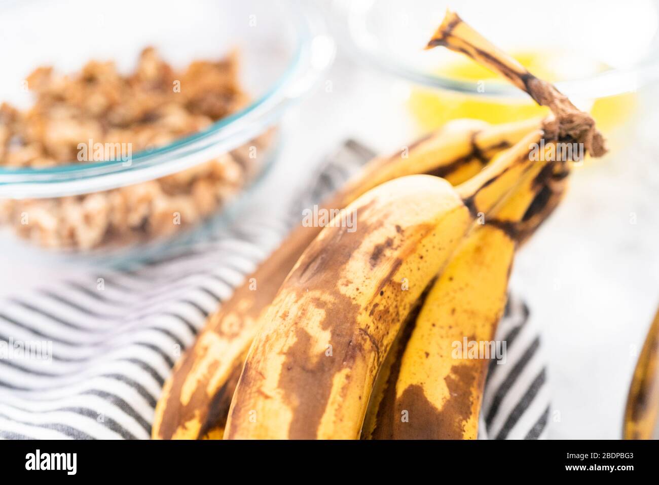 Smashing nuts hi-res stock photography and images - Alamy