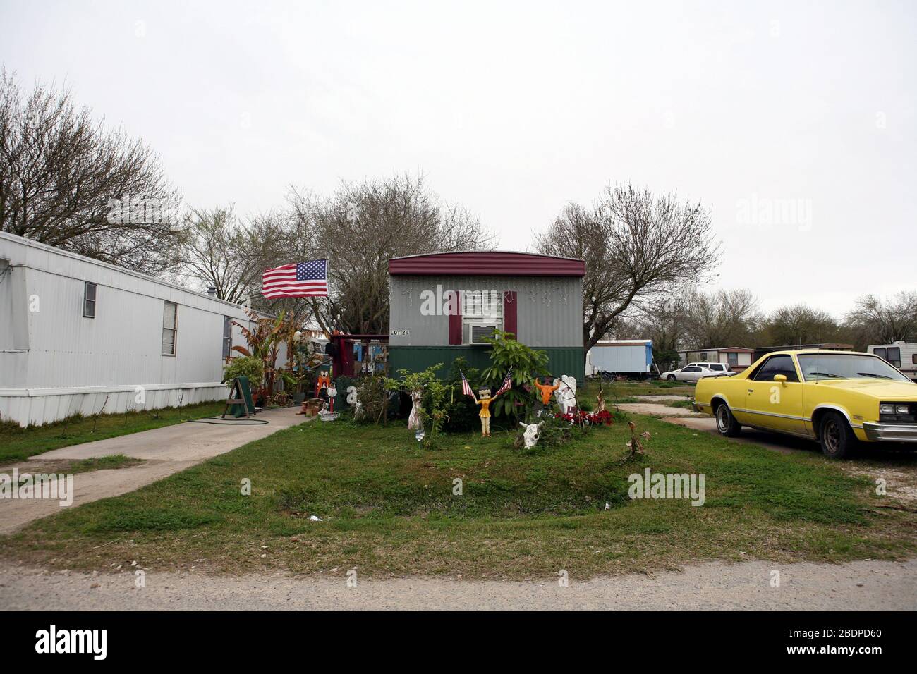 Poor suburbs in Texas City area Stock Photo - Alamy