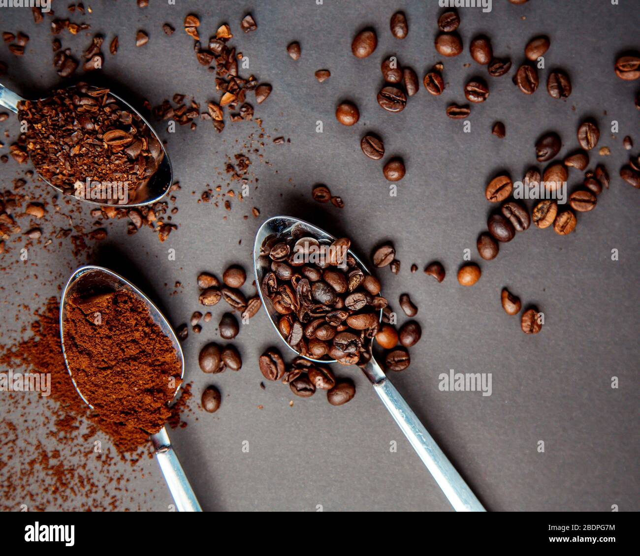 Lots of spoons hi-res stock photography and images - Alamy