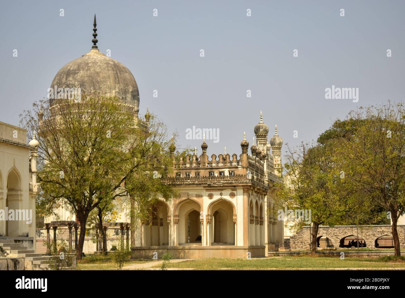 Seven tombs hi-res stock photography and images - Alamy