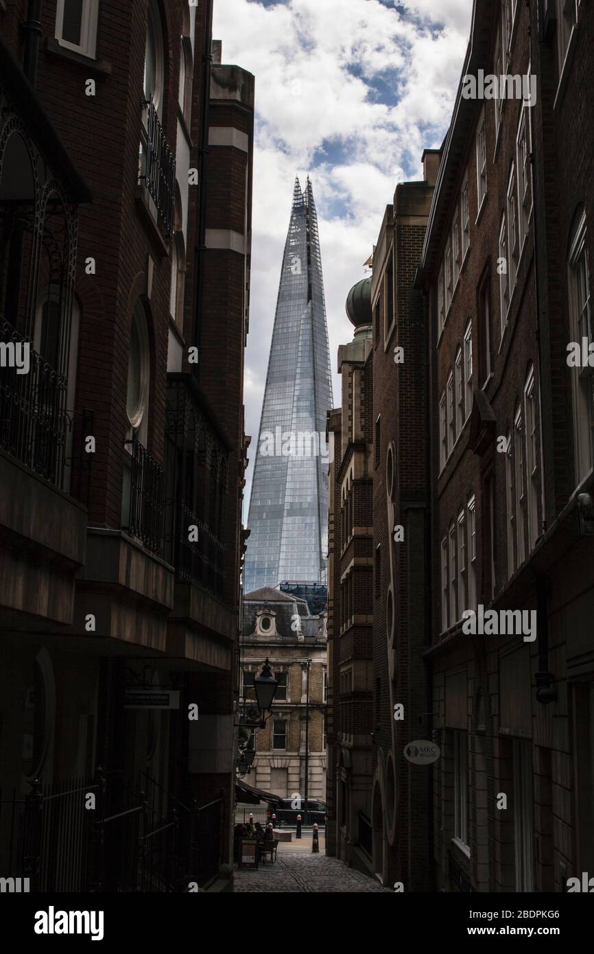 Street View of the Shard Stock Photo - Alamy