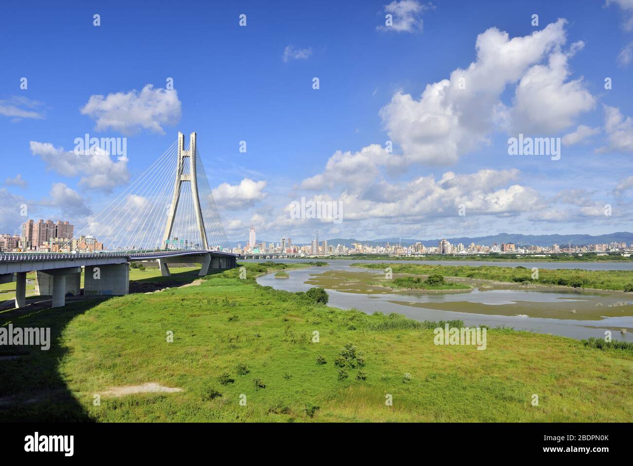 New Taipei City Bridge Taiwan Stock Photo - Alamy