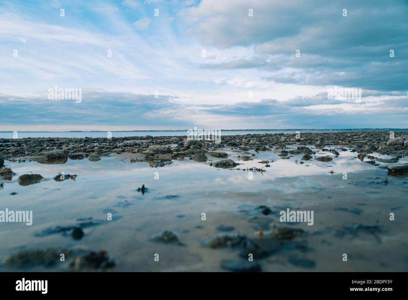 Cold Beach Wallpaper Stock Photo - Alamy