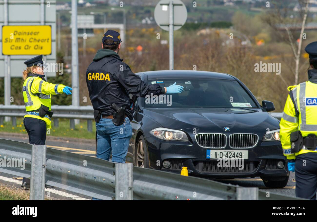 Garda armed support unit hi-res stock photography and images - Alamy