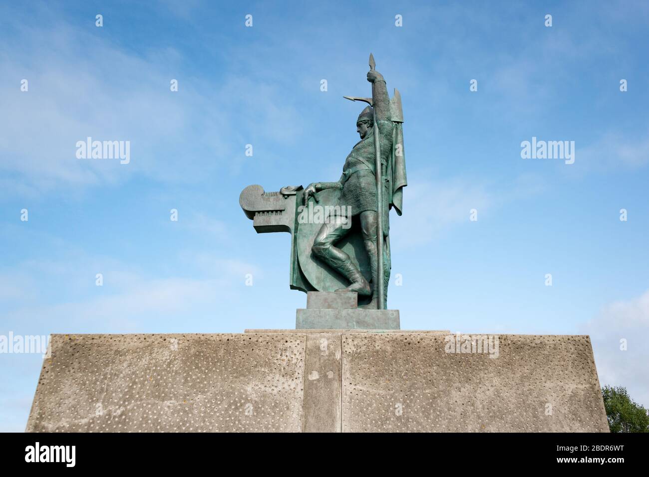 Ingólfur Arnarson statue at Arnarhóll in Reykjavik, Iceland Stock Photo ...