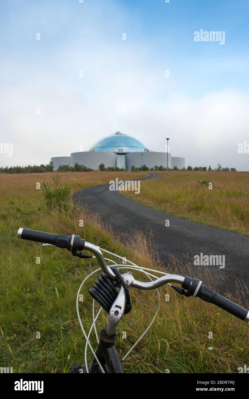 Perlan – the Pearl – a museum and rotating glass dome on Öskjuhlíð Hill ...
