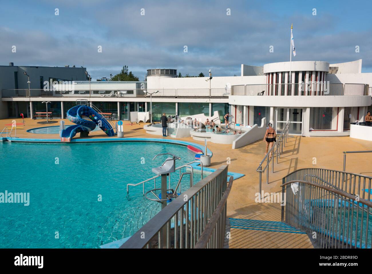 Reykjavik laugardalur pool hi-res stock photography and images - Alamy