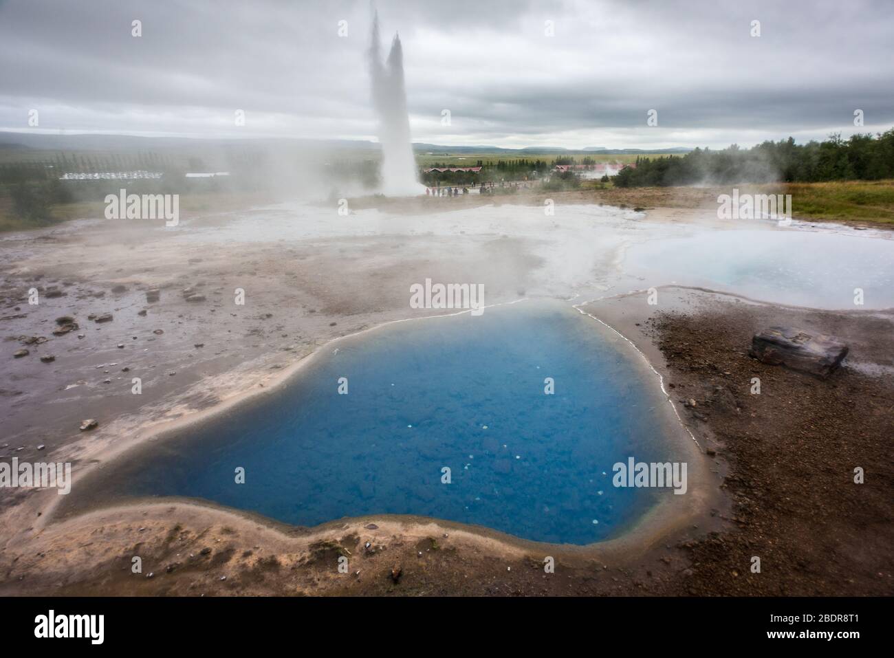 Hot geothermal pool hi-res stock photography and images - Alamy