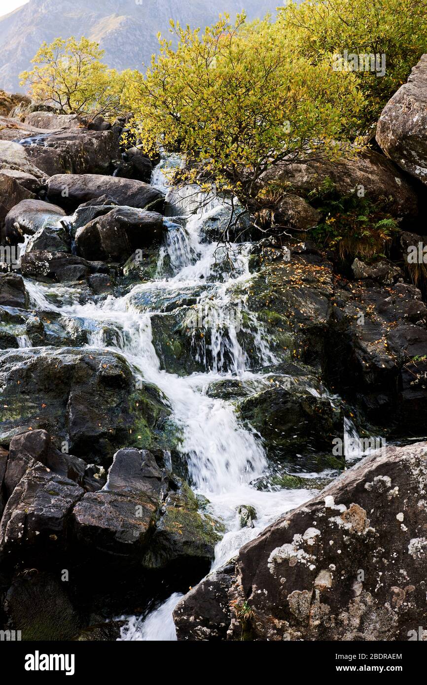 Lyn idwal waterfalls hi-res stock photography and images - Alamy