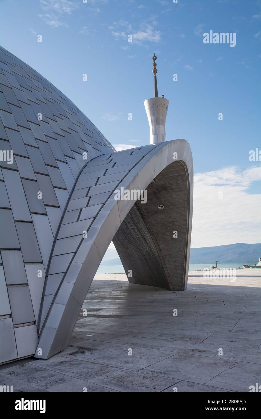 Mosque rijeka hi-res stock photography and images - Alamy