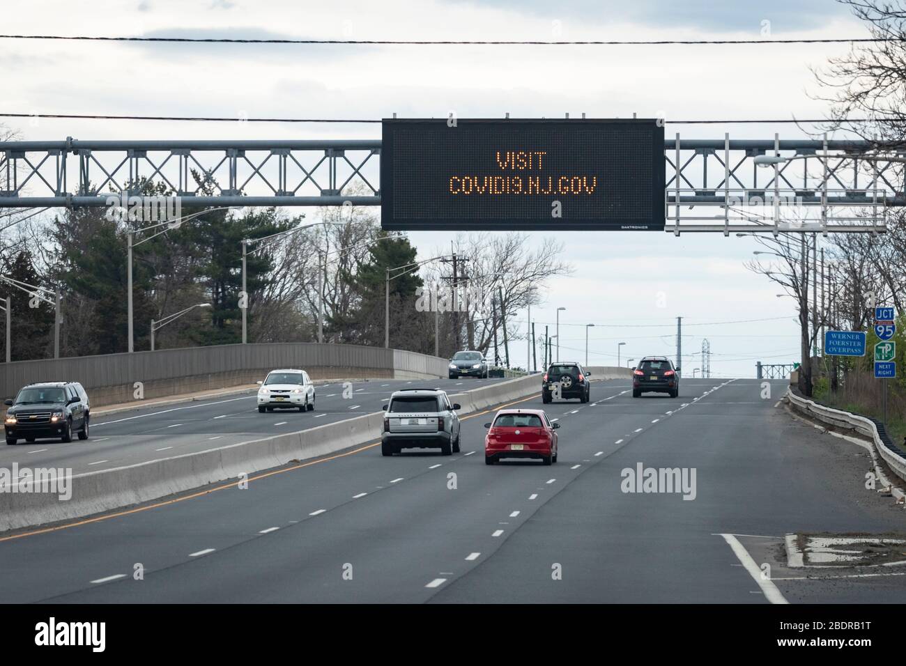 Electronic highway sign hi-res stock photography and images - Alamy