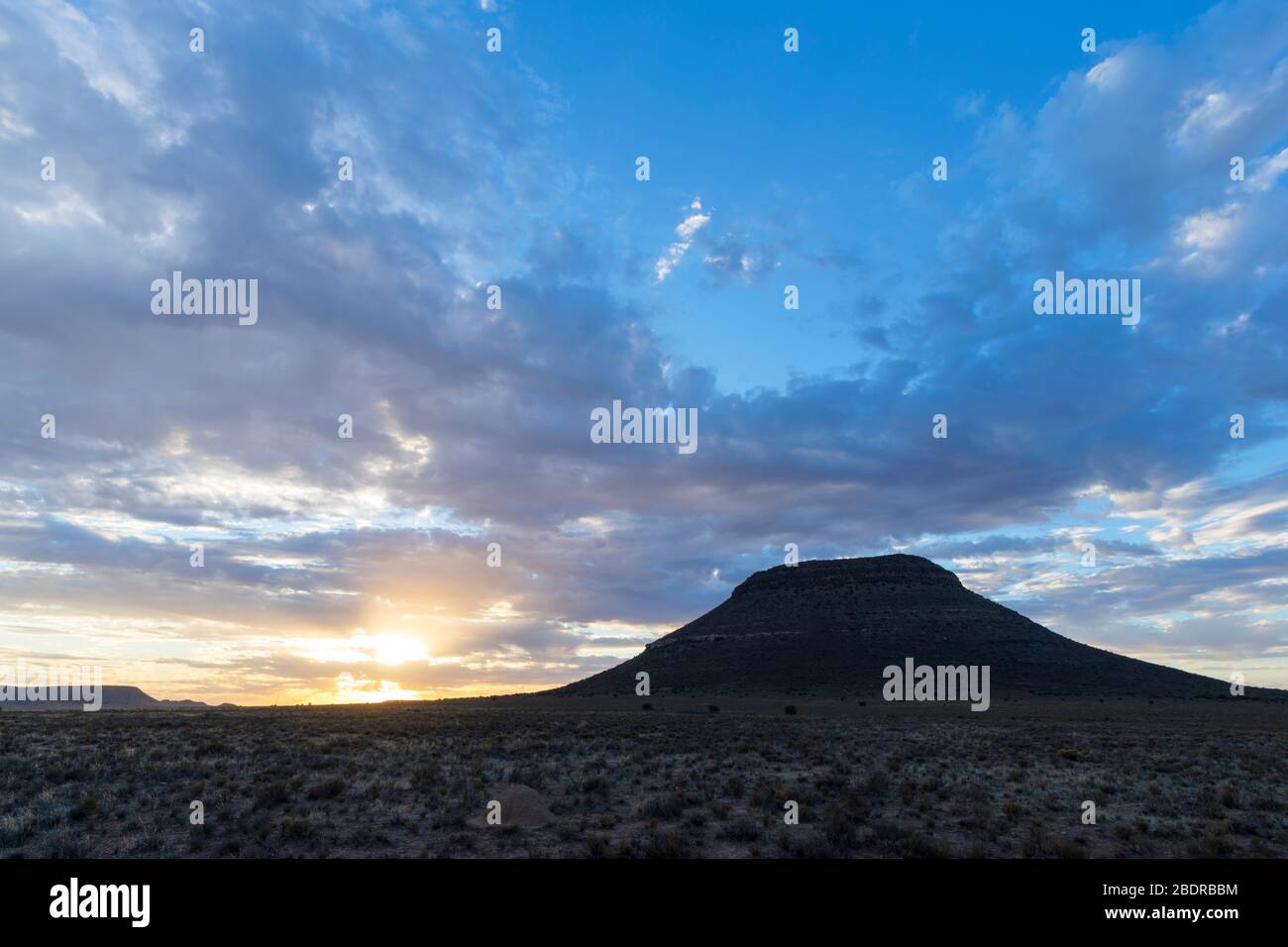 Karoo landscape sunset Stock Photo - Alamy