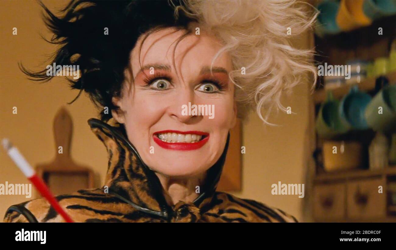 Glenn close cruella hi-res stock photography and images - Alamy