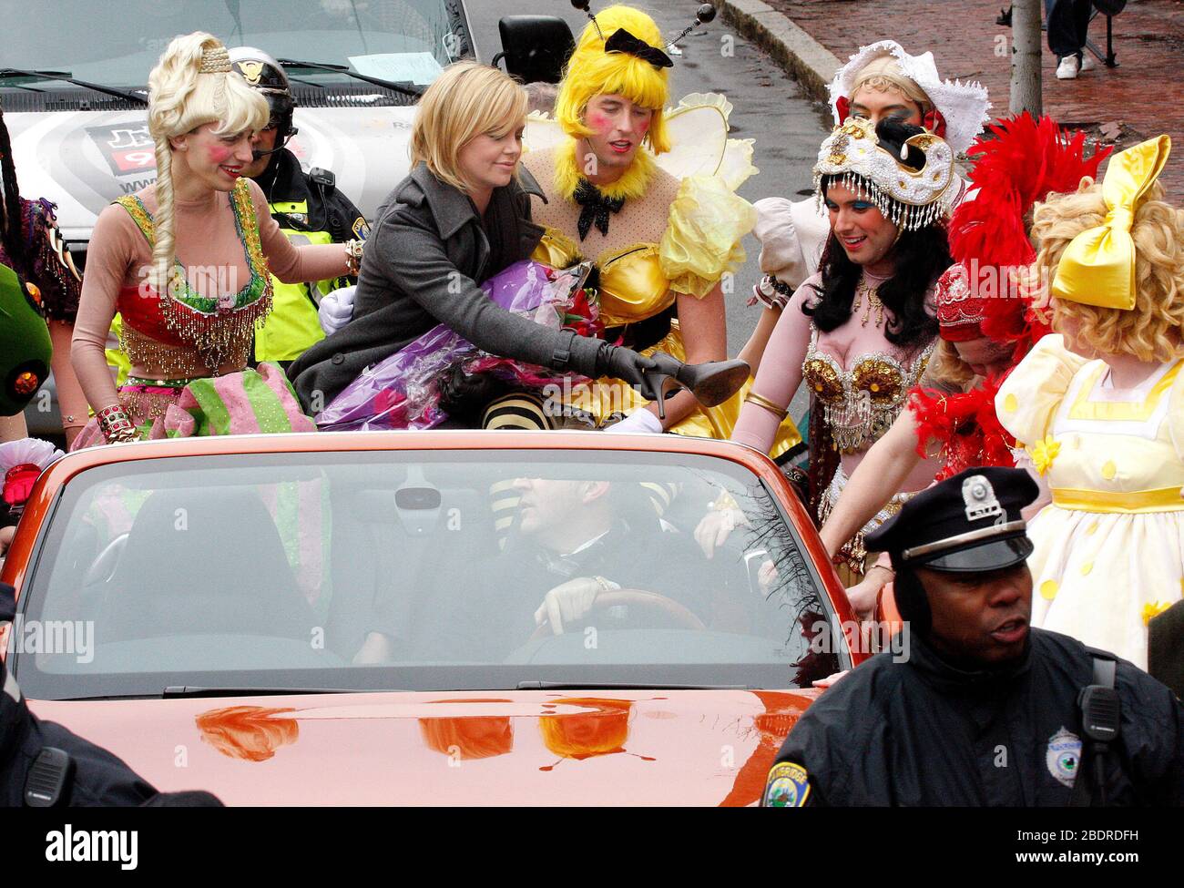 Hasty pudding award hi-res stock photography and images - Alamy