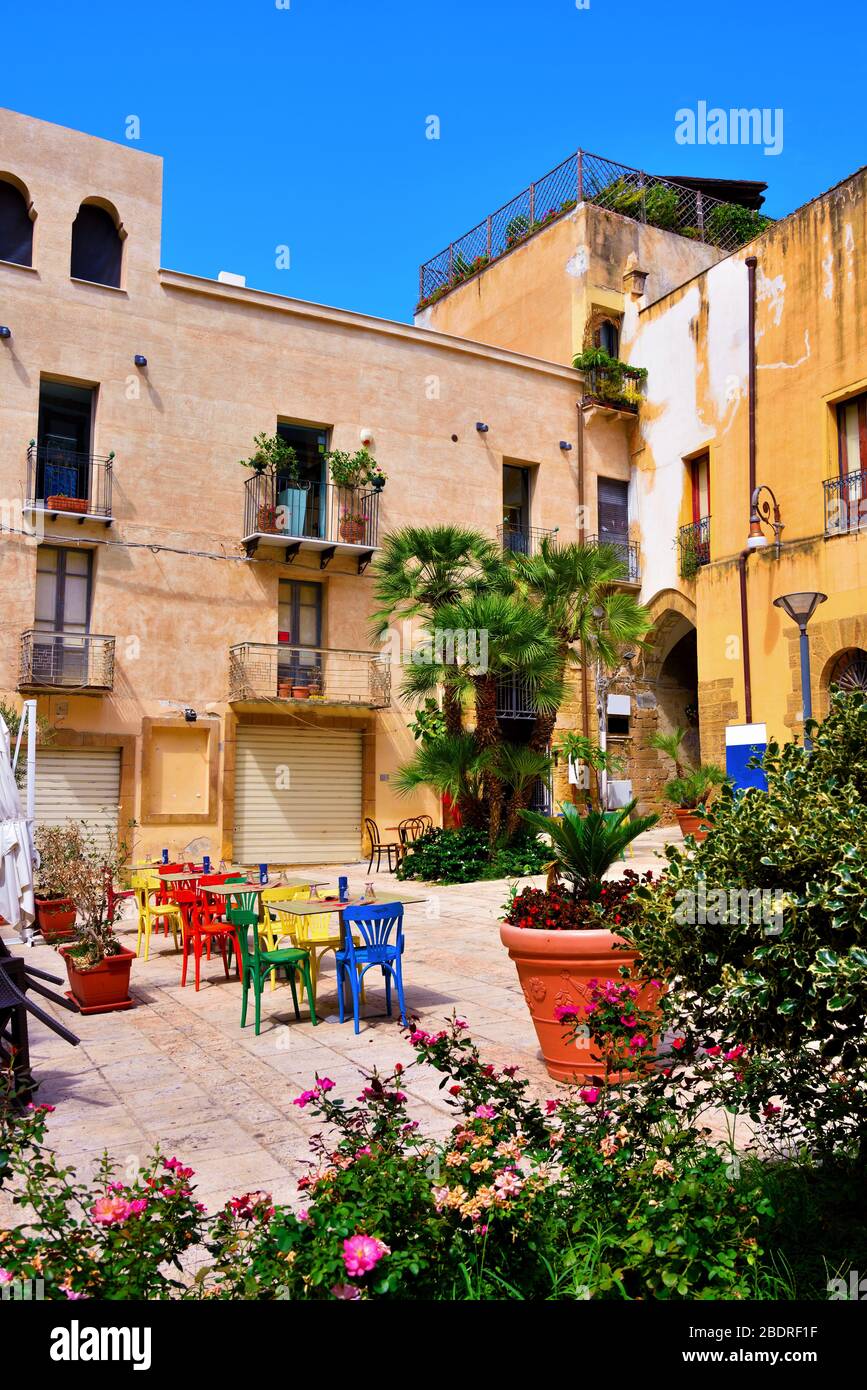 the historic center of Sciacca Sicily Italy Stock Photo - Alamy