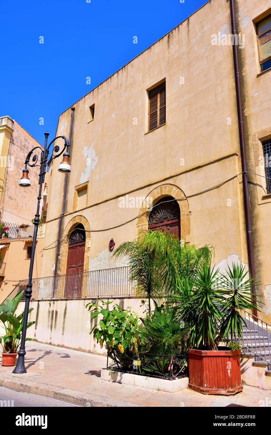 the historic center of Sciacca Sicily Italy Stock Photo - Alamy