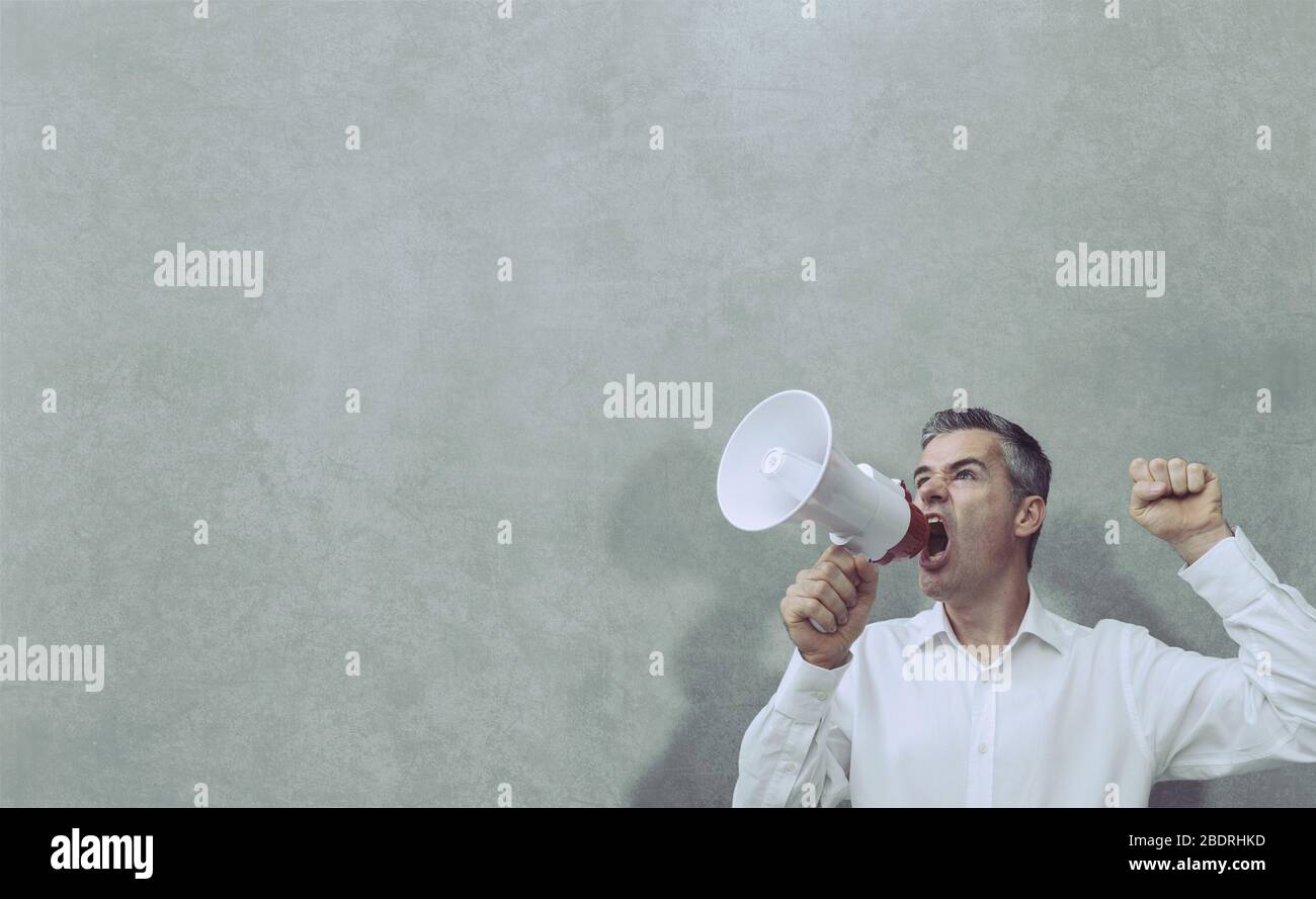 Vintage speaker megaphone shouting hi-res stock photography and images ...