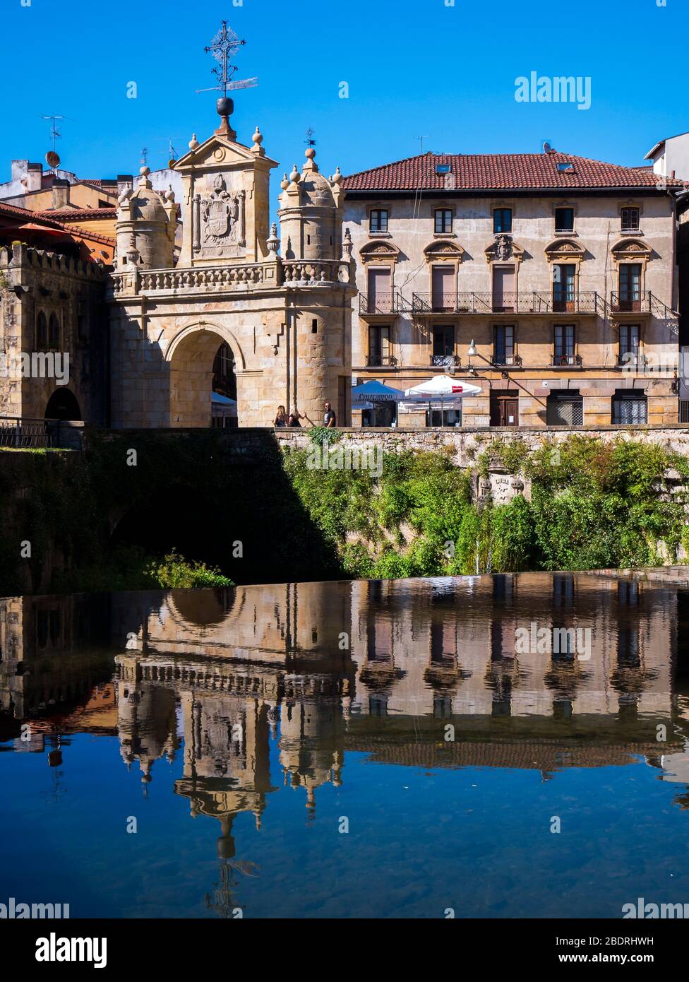 Arco de santa ana hi-res stock photography and images - Alamy