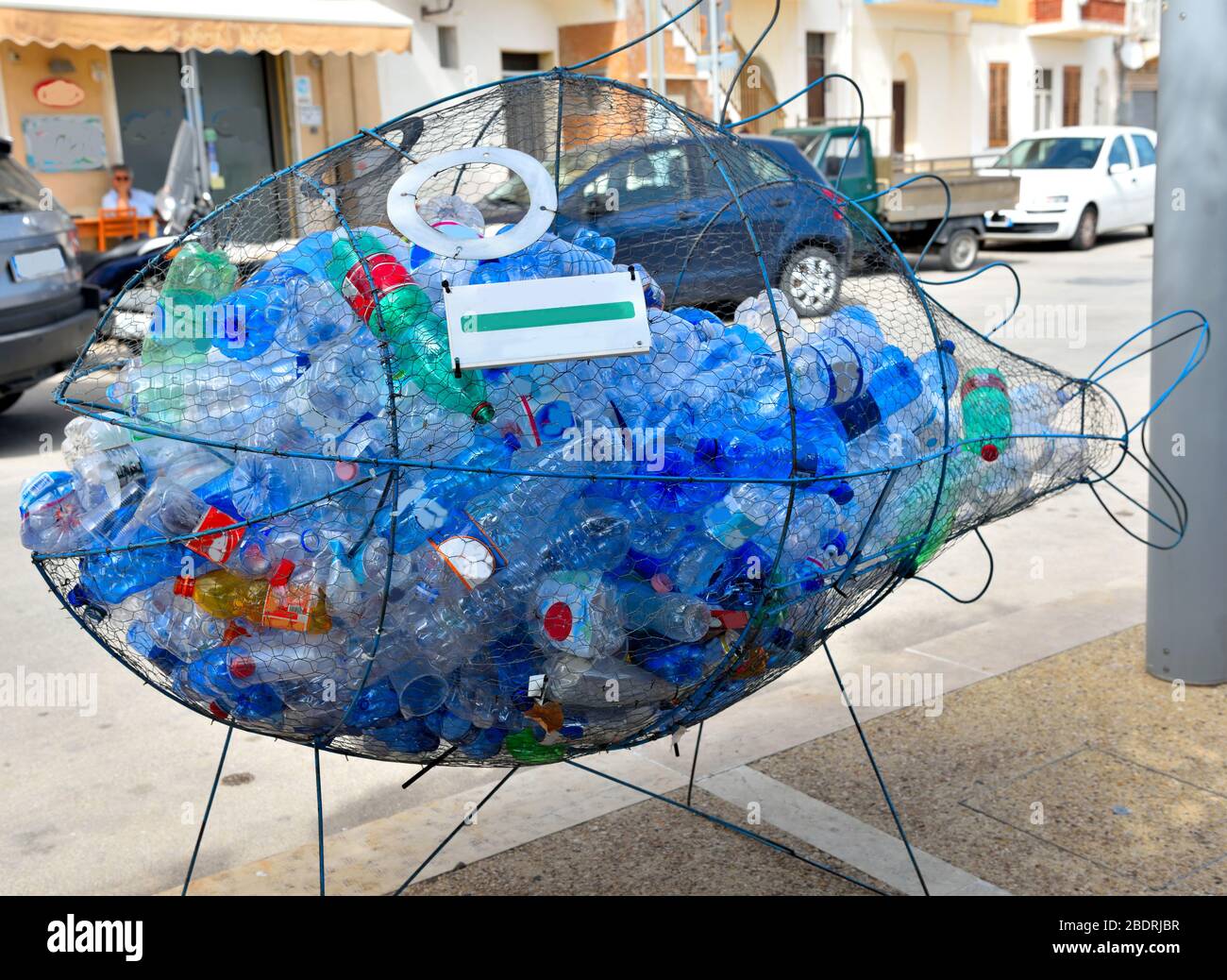Fish shaped waste hi-res stock photography and images - Alamy