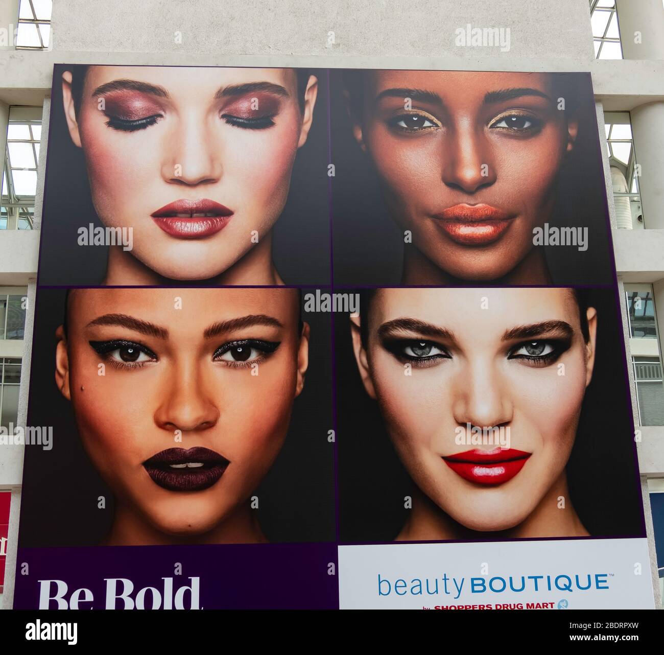 Shopping, stores, consumerism, at Eaton Center in downtown Toronto ...