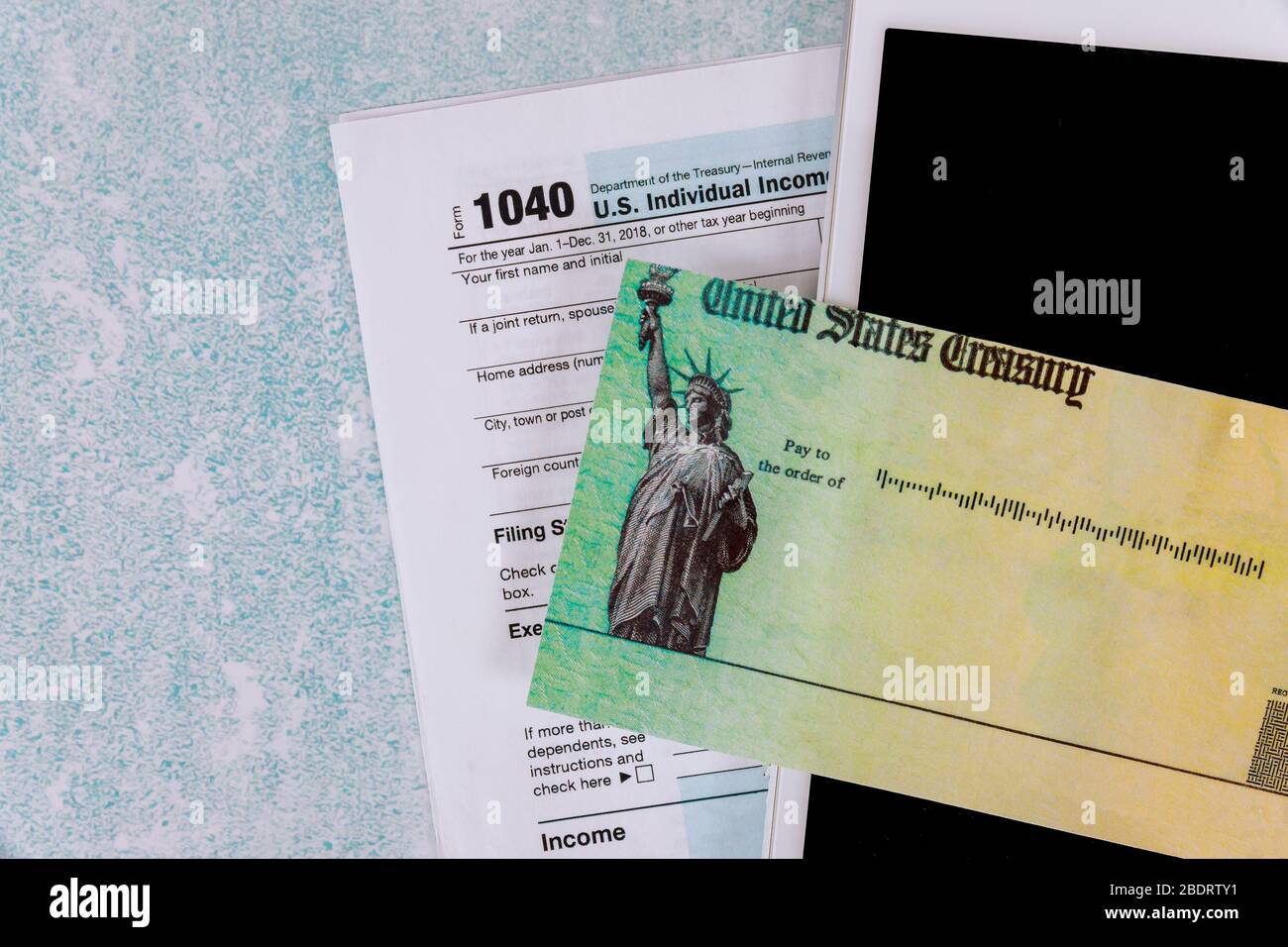 Preparation application form 1040 U.S. individual income tax return of ...