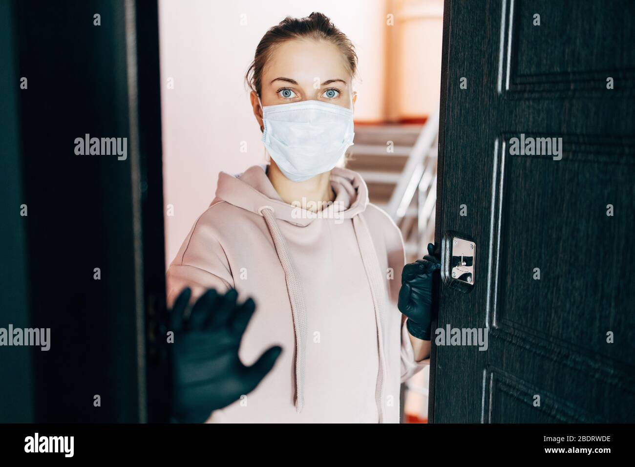 Girl in medical mask opens hi-res stock photography and images - Alamy