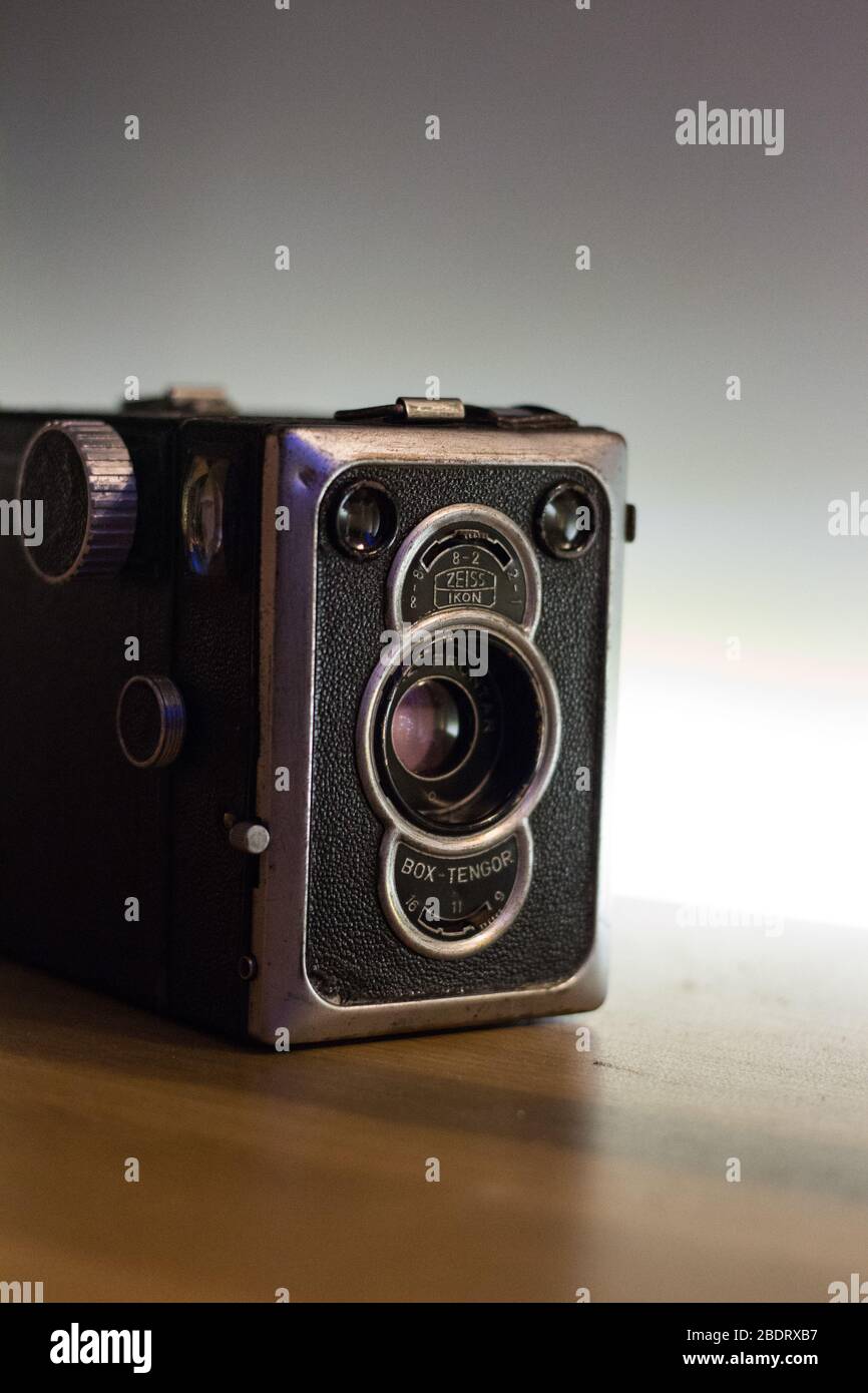 Vinage hi-res stock photography and images - Alamy