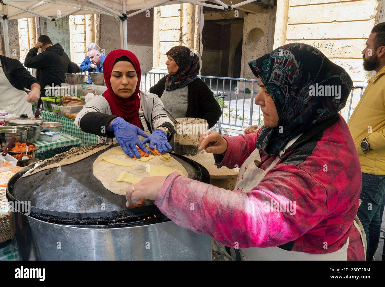 Saj bread hi-res stock photography and images - Alamy
