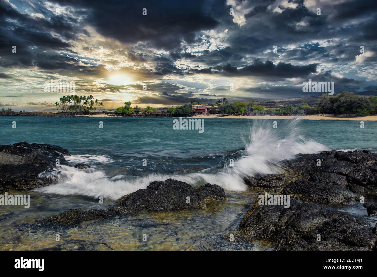 Hawaiian Beach Scene Stock Photo - Alamy