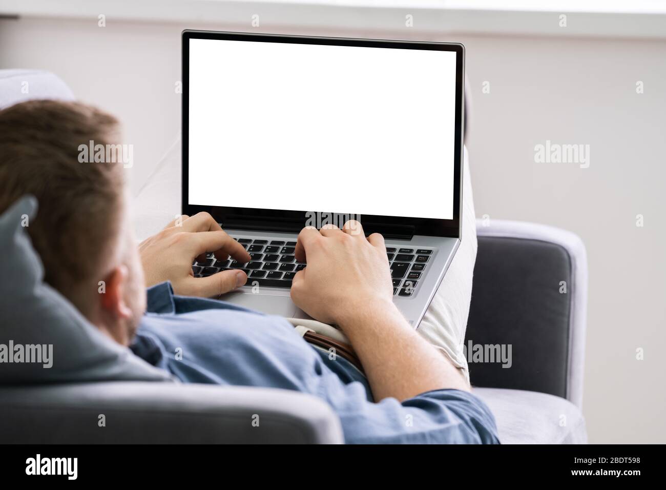 Computer home screen hi-res stock photography and images - Alamy