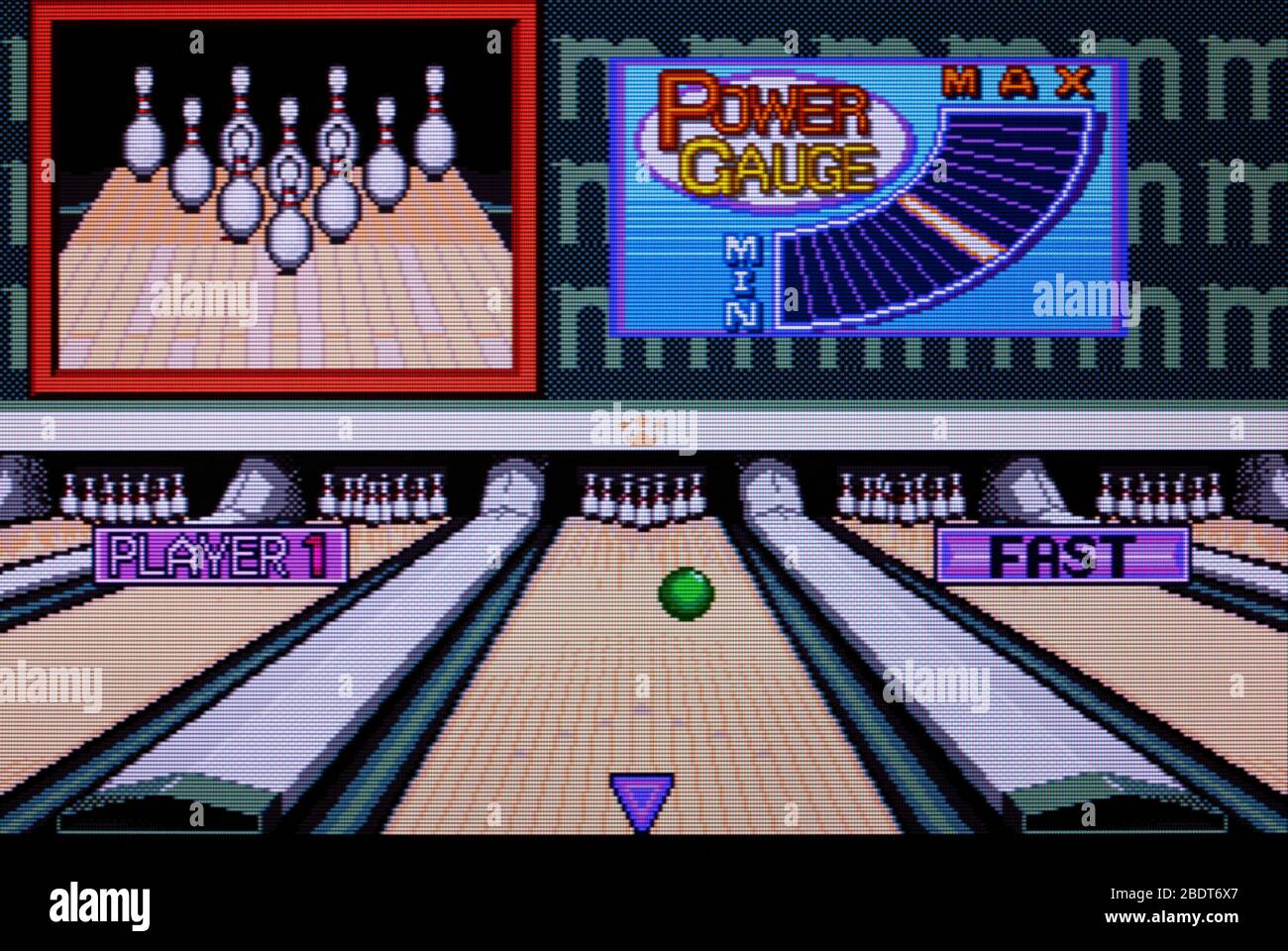 Mega bowling hi-res stock photography and images - Alamy