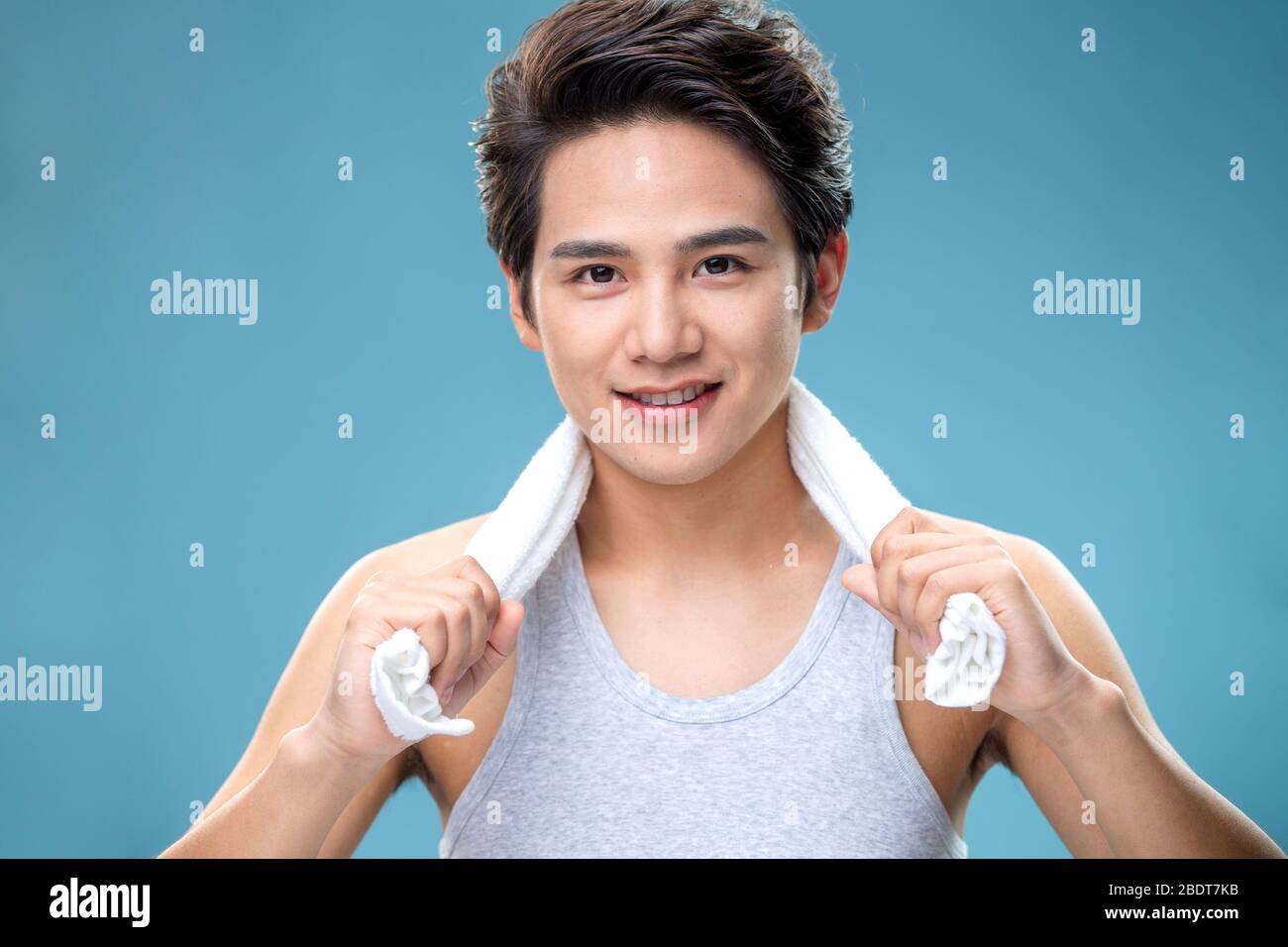 Shoulder ride hi-res stock photography and images - Alamy