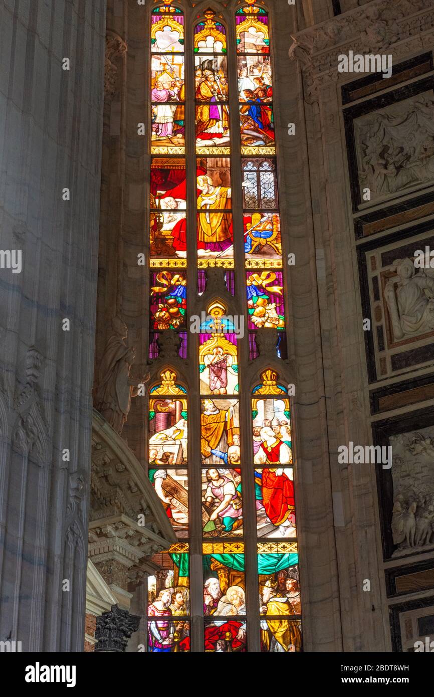 Stained glass windows in duomo hi-res stock photography and images - Alamy