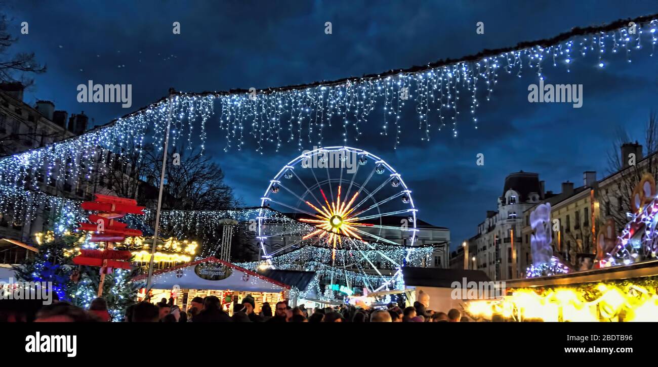 Beautiful wheel hi-res stock photography and images - Alamy