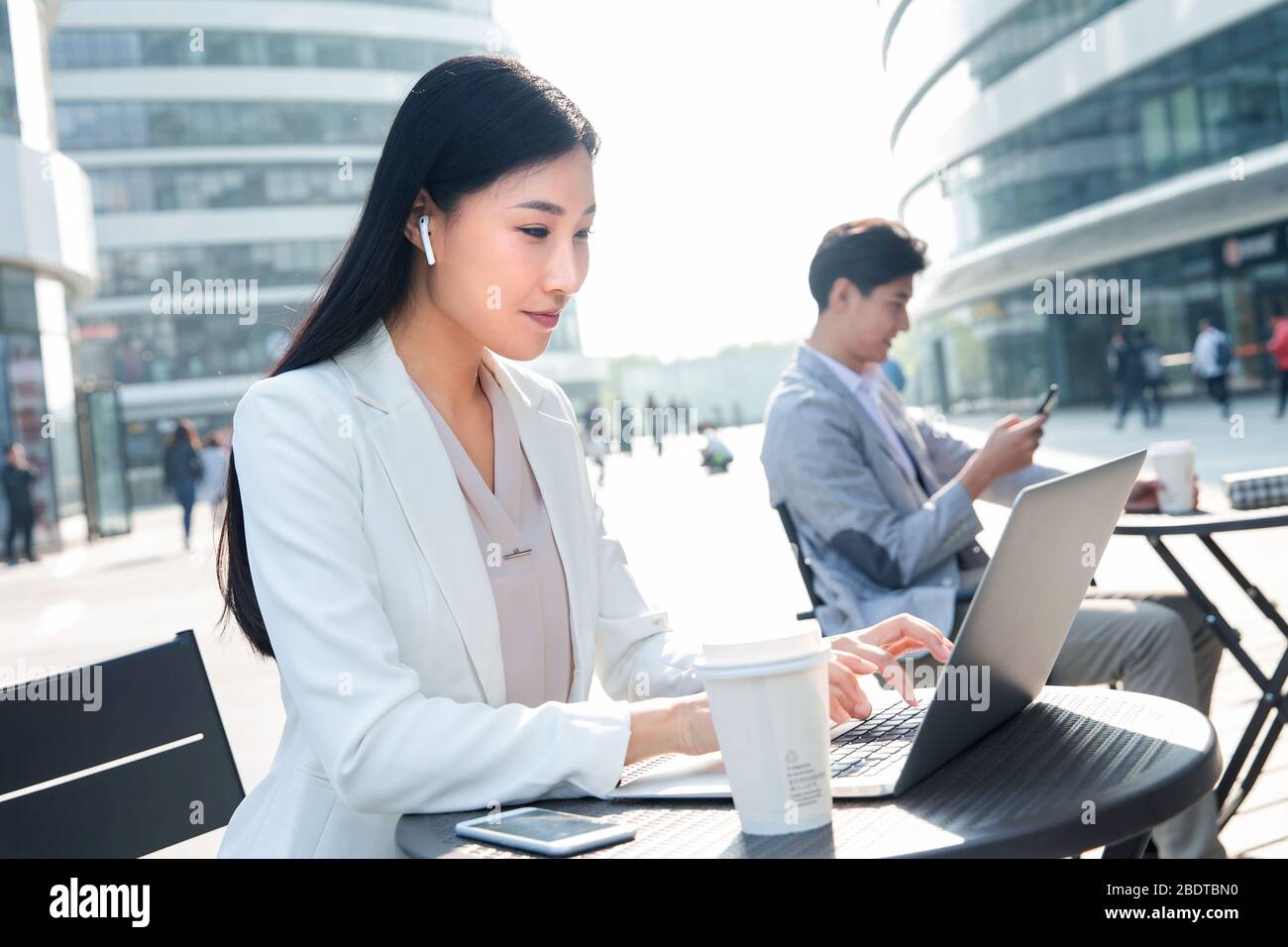 Chinese computers internet cafe in hi-res stock photography and images ...