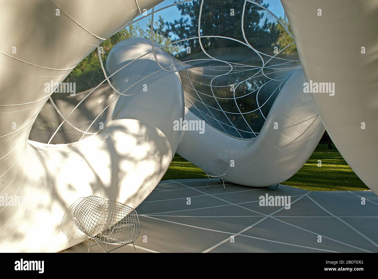 Triumph Pavilion Peace Pavilion, Museum Gardens, Cambridge Heath Road ...