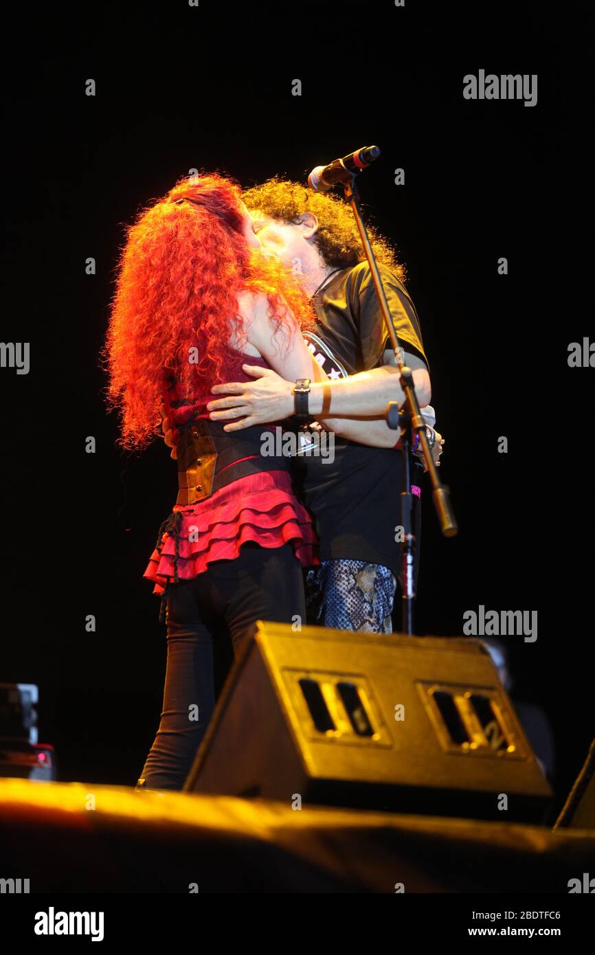 Banda de rock mexicana hi-res stock photography and images - Alamy