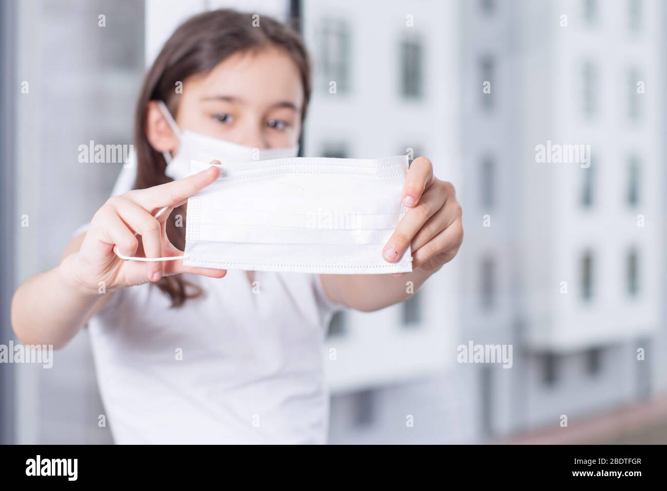 Everyone must wear a face mask hi-res stock photography and images - Alamy