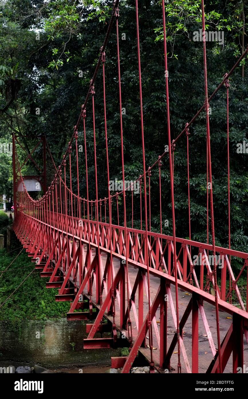 Empty bridge hi-res stock photography and images - Alamy